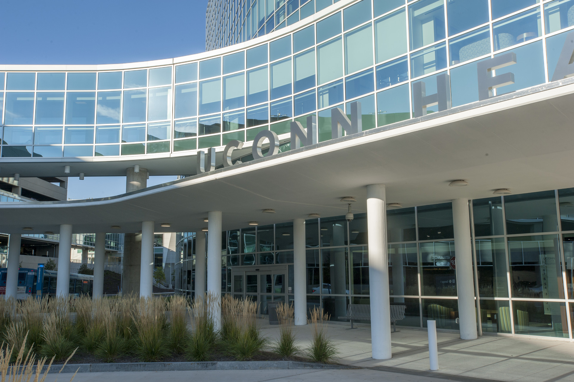 Center for Comparative Medicine – COR²E – UConn Center for Open ...